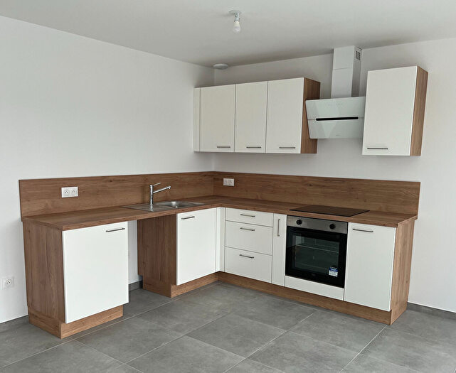 Appartement à vendre - Besançon, Montrapon, Fontaine Ecu, Montboucons, Montjoux - 4 pièces - 3 chambres