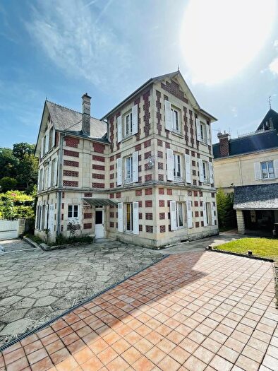 Maison 12 pièces à vendre - Pierrefonds