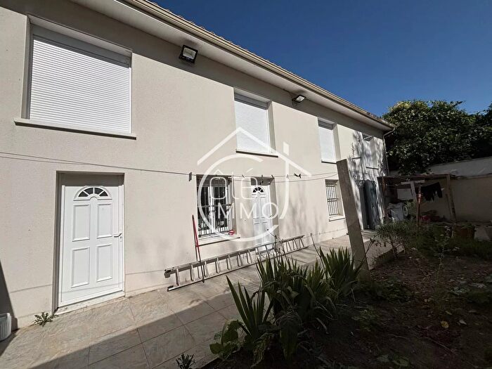 Maison 6 pièces à vendre à Castillon-la-Bataille