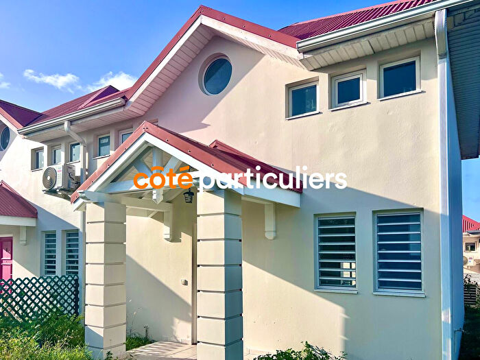 Maison à vendre - Le Moule - 4 pièces - 3 chambres