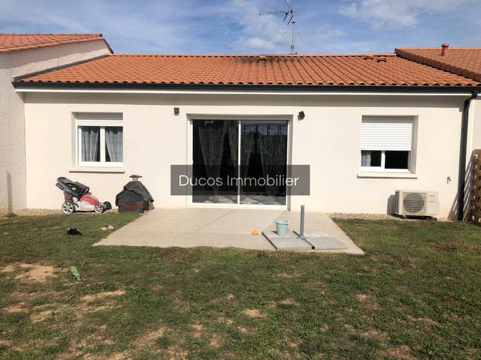 Sainte-Bazeille : Maison 4 pièces à louer