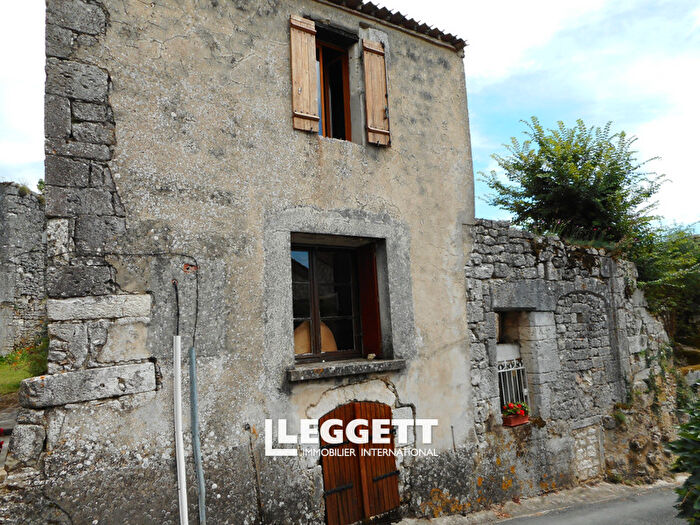 Maison à vendre - Thénac - 6 pièces - 4 chambres