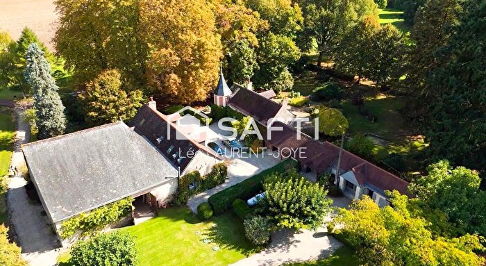 Maison à vendre - Charentilly - 13 pièces - 6 chambres