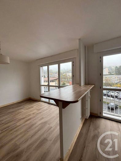 Appartement 1 pièce à louer - Aurillac