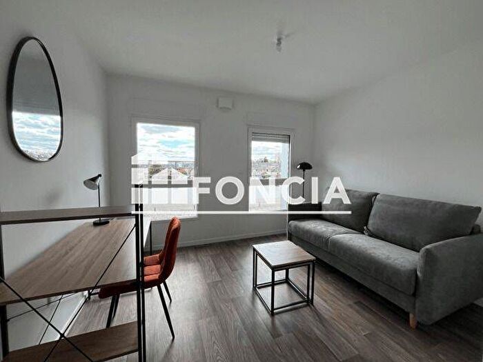 Bollé-Sainte Croix-Mutuelles, Le Mans : Appartement 1 pièce à louer