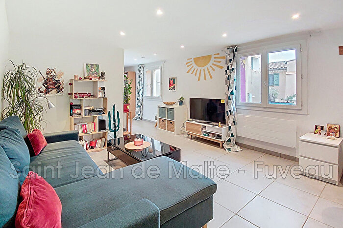 Appartement à vendre - Fuveau - 2 pièces - 1 chambre