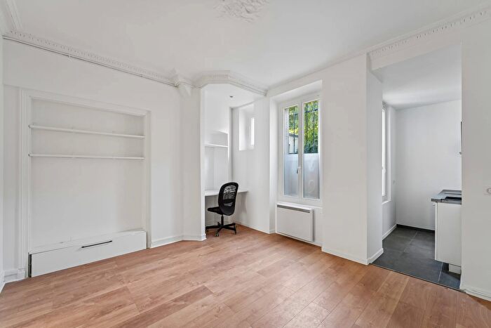 Appartement 2 pièces à vendre - Clichy, Entrée de Ville