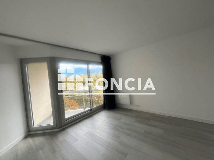 Appartement à louer - Ayguinards, Meylan - 1 pièce