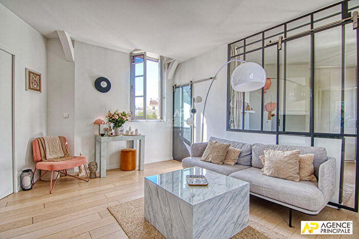 Appartement à louer - Versailles, Saint-Louis - 3 pièces - 2 chambres