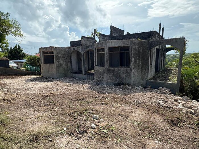 Maison 9 pièces à vendre à Le Gosier