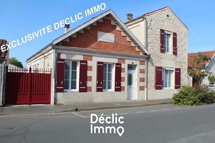 Maison 5 pièces à Rochefort, Faubourg Nord, Stade Philaudrie, à vendre