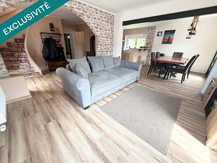 Maison 5 pièces à Hottviller, à vendre