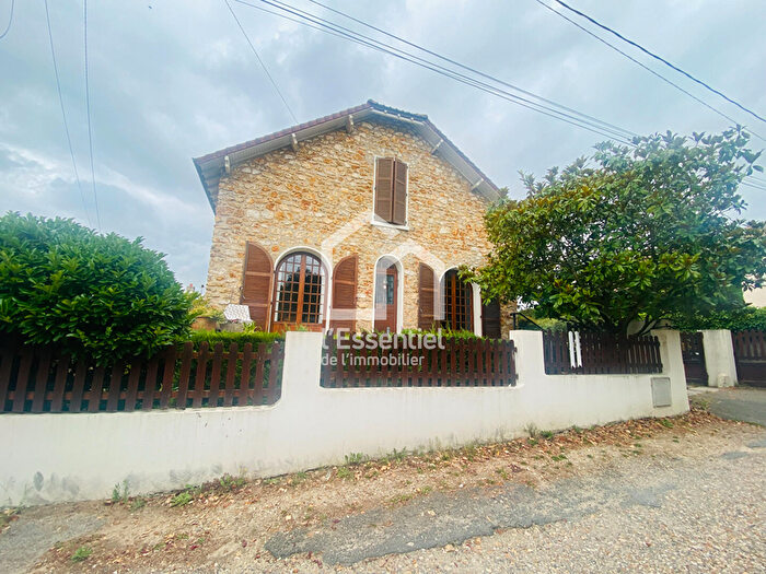 Maison à vendre - Triel-sur-Seine - 5 pièces - 3 chambres