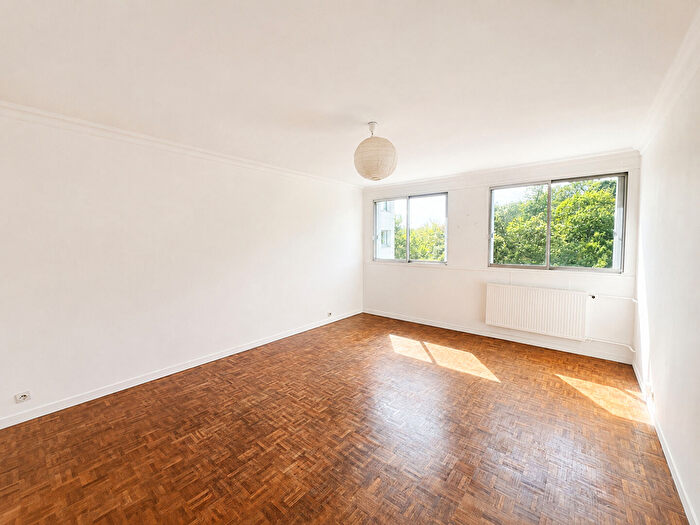 Appartement 3 pièces à vendre à Sèvres, Les Bruyères