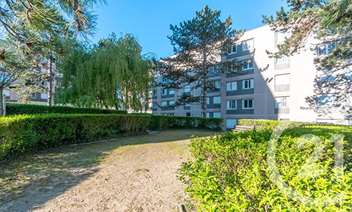 Champigny-sur-Marne, Coeuilly Village Parisien - Appartement 3 pièces à vendre