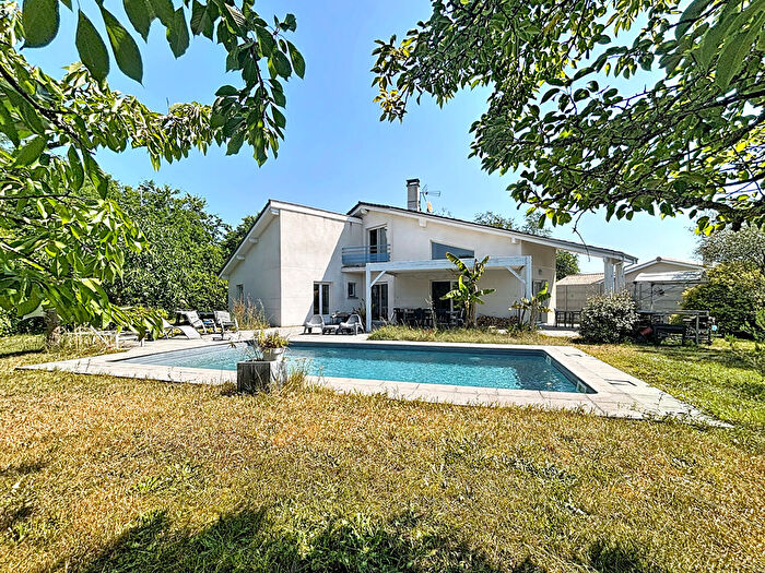Maison 6 pièces à Blanquefort, Caychac, à vendre