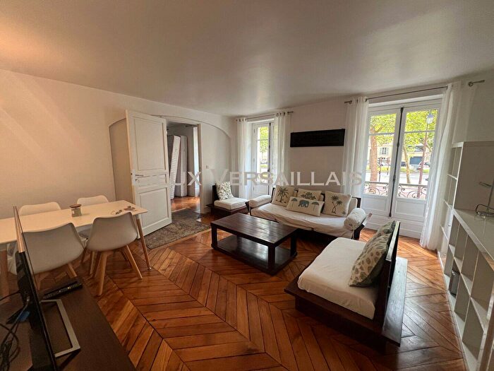 Appartement 4 pièces à Montreuil, Versailles, à louer