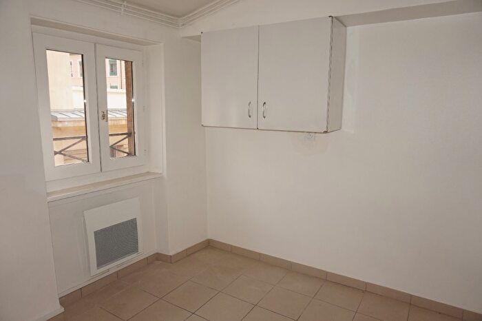 Appartement 1 pièce à Lyon 5ème, Quartiers anciens, à louer