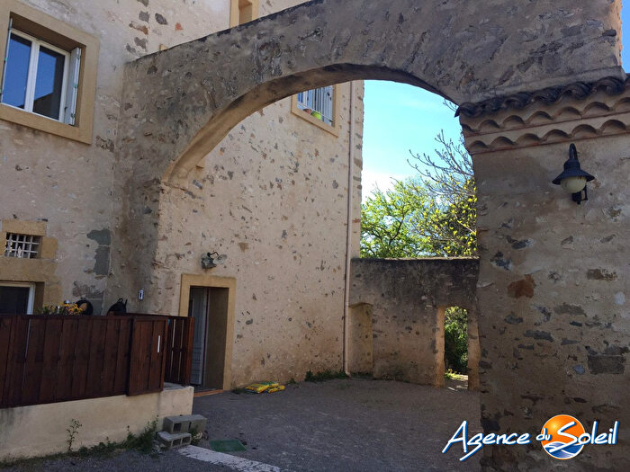 Appartement à louer - Bize-Minervois - 4 pièces - 3 chambres