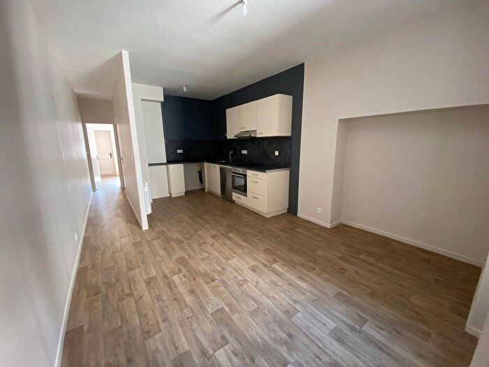 Centre, Lons-le-Saunier : Appartement 2 pièces à louer