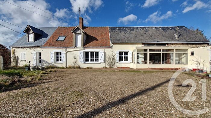 Saint-Hilaire-sur-Yerre : Maison 5 pièces à vendre