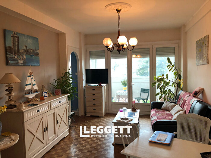 Appartement à vendre - Angoulême, Saint-Ausone, Saint-Martin - 2 pièces - 1 chambre