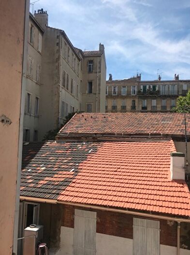 Appartement 3 pièces à Marseille e, Cinq Avenues, à louer
