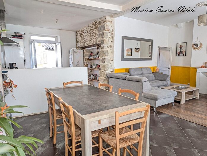 Maison à vendre - Chaumes-en-Brie - 4 pièces - 2 chambres