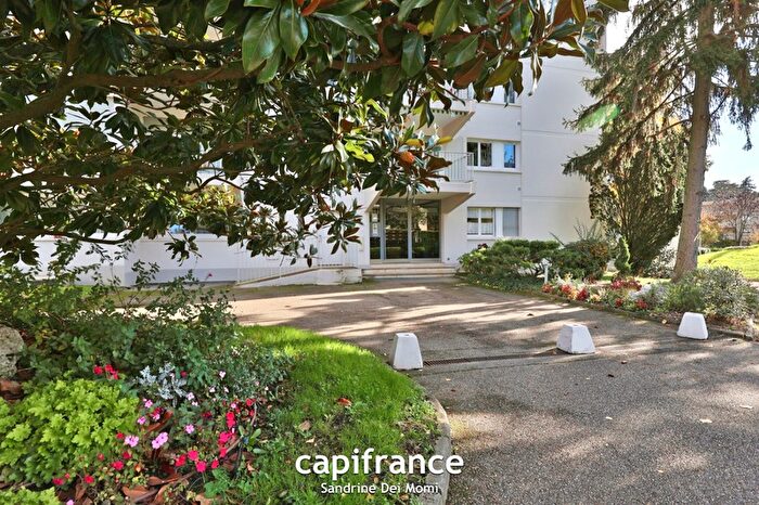 Appartement 3 pièces à vendre à Sainte-Foy-lès-Lyon, Provinces, Chavril