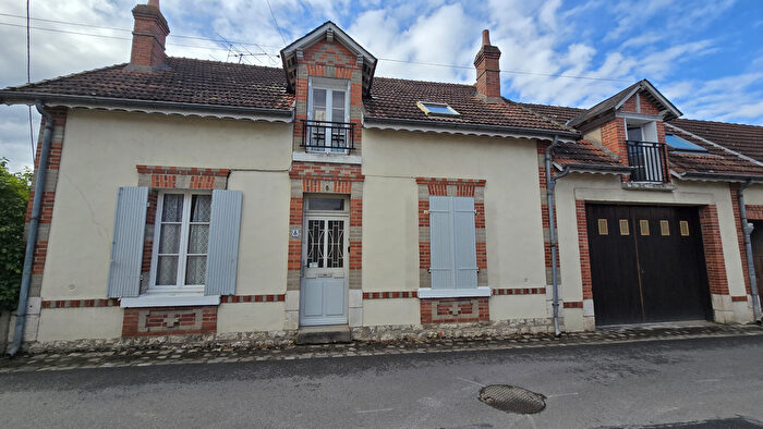 Maison 10 pièces à Romorantin-Lanthenay, Centre-ville, à vendre