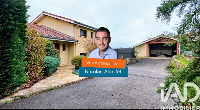 Maison à vendre - Saint-Just-Saint-Rambert, Saint-Just - 7 pièces - 5 chambres