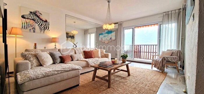 Appartement à vendre - Grenoble, Village Olympique - 4 pièces - 2 chambres