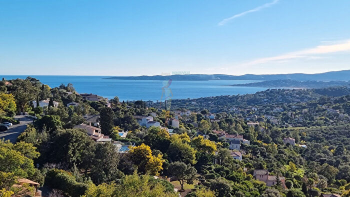 Appartement à vendre - Roquebrune-sur-Argens - 2 pièces - 1 chambre