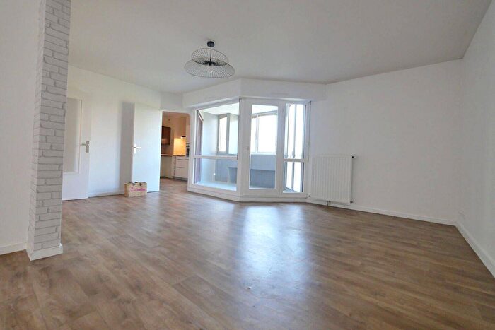 Appartement à louer - Madeleine-Saint Léonard-Justices, Angers - 3 pièces - 2 chambres