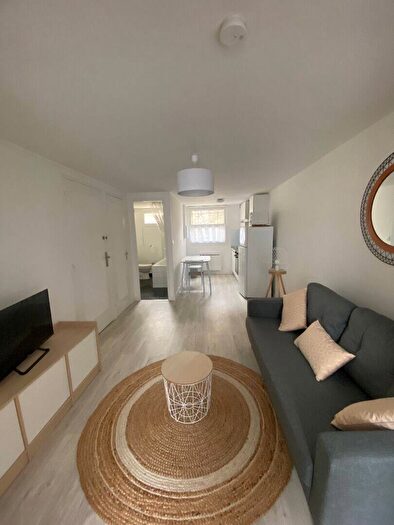 Appartement à louer - Centre Ville, Niort - 1 pièce - 1 chambre