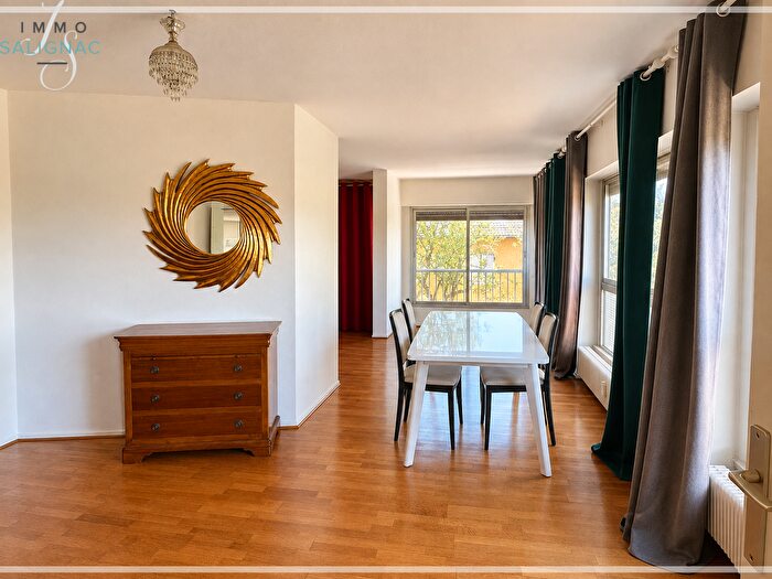 Appartement 4 pièces à Bourg-en-Bresse, Vennes, Bouvent, Charmettes, à vendre