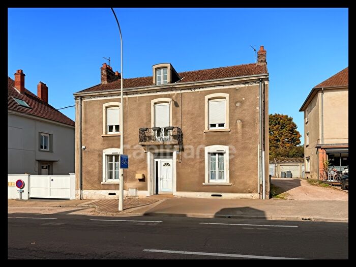 Appartement à vendre - Le Creusot, Sud Est - 3 pièces - 2 chambres