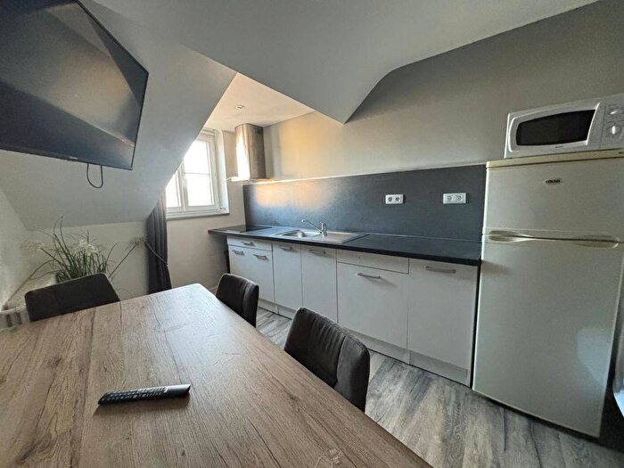 Appartement à louer - Centre, Châteaubriant - 3 pièces - 2 chambres