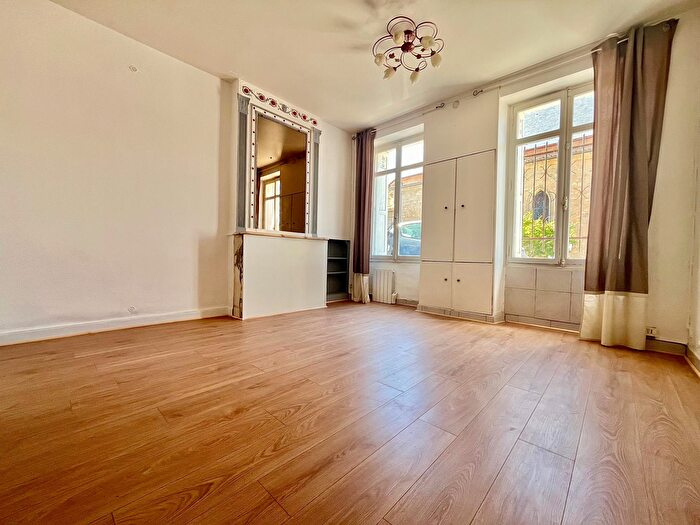 Appartement 1 pièce à vendre à Lormont, Bourg, Mairie