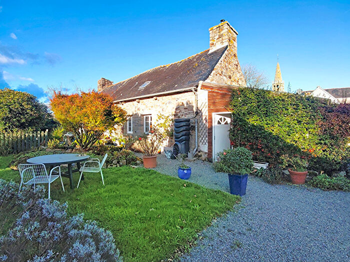 Maison à vendre - Plusquellec - 5 pièces - 3 chambres