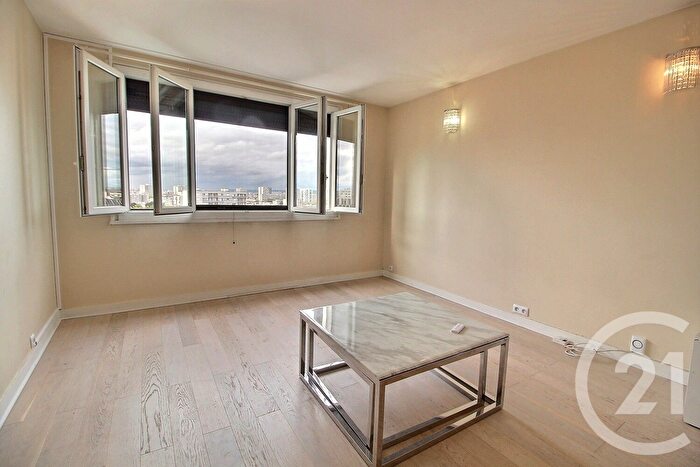 Appartement à vendre - Pantin, Quatre Chemins Nord - 3 pièces - 2 chambres