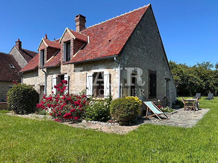 Coulonges-les-Sablons : Maison 6 pièces à vendre