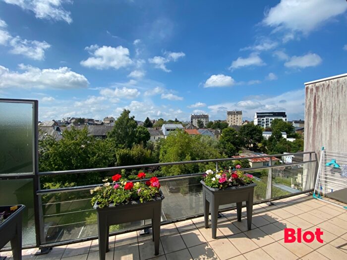 Appartement 5 pièces à Quartiers Sud-Est, Cimetière de l'Est, à vendre