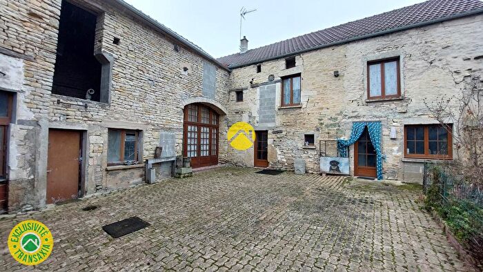 Maison à vendre - Laignes - 4 pièces - 2 chambres