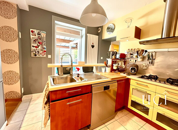 Avrillé, Ardenne, les Raffoux, Plateau de la Mayenne : Maison 7 pièces à vendre