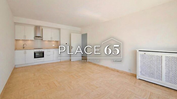 Cannes, Pointe Croisette - Appartement 3 pièces à vendre