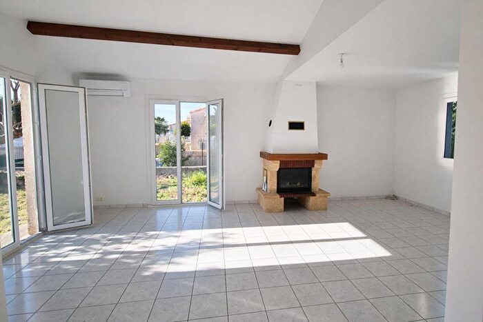 Maison à louer - Couronne Periurbaine, Mèze - 4 pièces - 3 chambres