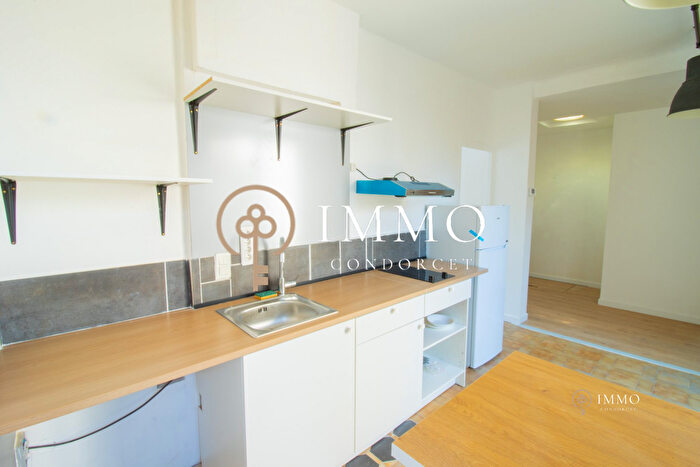 Appartement à louer - Antony, Baconnets - 2 pièces - 1 chambre