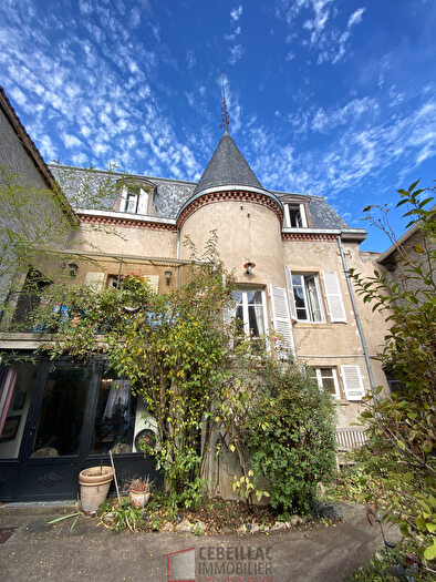 Maison à vendre - Sauvagnat-Sainte-Marthe - 7 pièces - 5 chambres