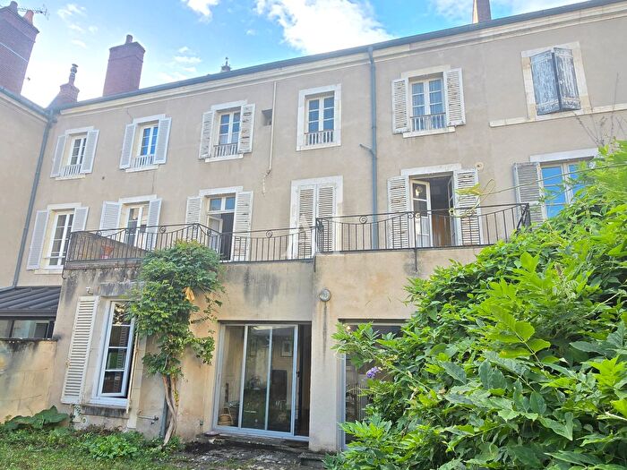 Maison à vendre - Bourges - 11 pièces - 5 chambres